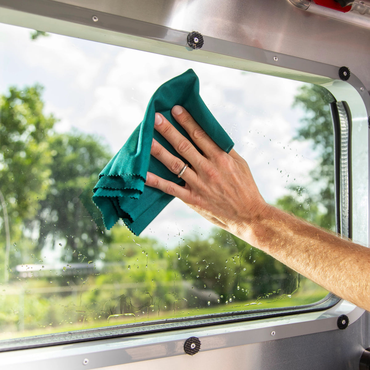 Window Cleaning Pack by E-Cloth – Airstream Supply Company