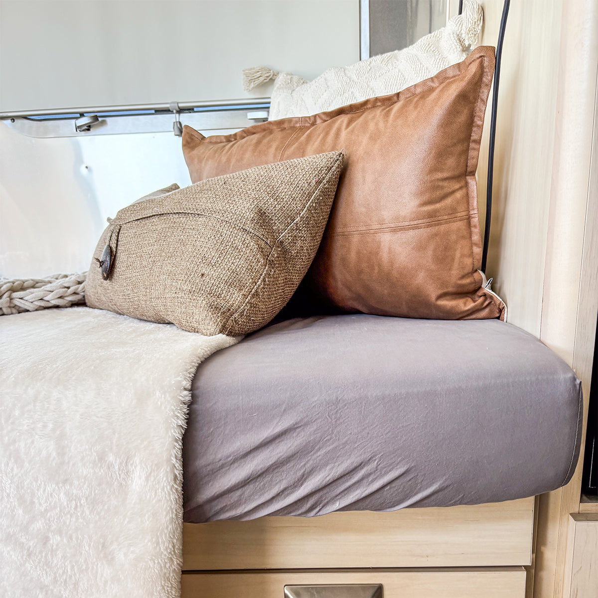 Custom Replacement Cushions and Covers – Airstream Supply Company